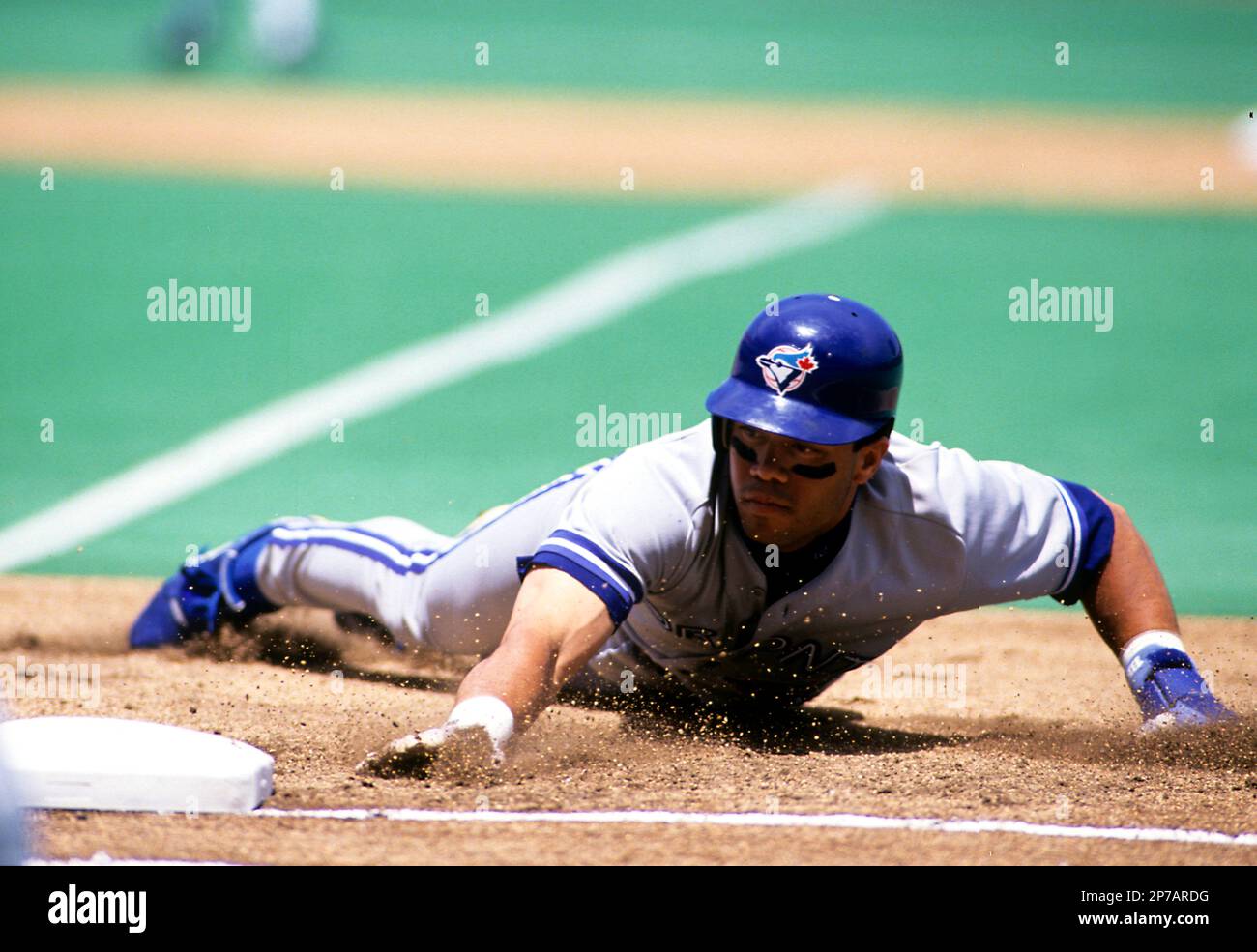 Toronto Blue Jays Robbie Alomar plays in a game against the KC Royals ...