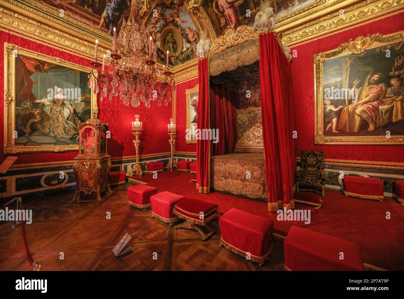 Salon de Mercure, Paradise Bedroom of King Louis XIV in his Grand ...