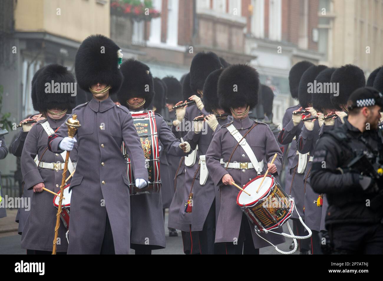 Band of the welsh guards uniforms hi-res stock photography and images ...