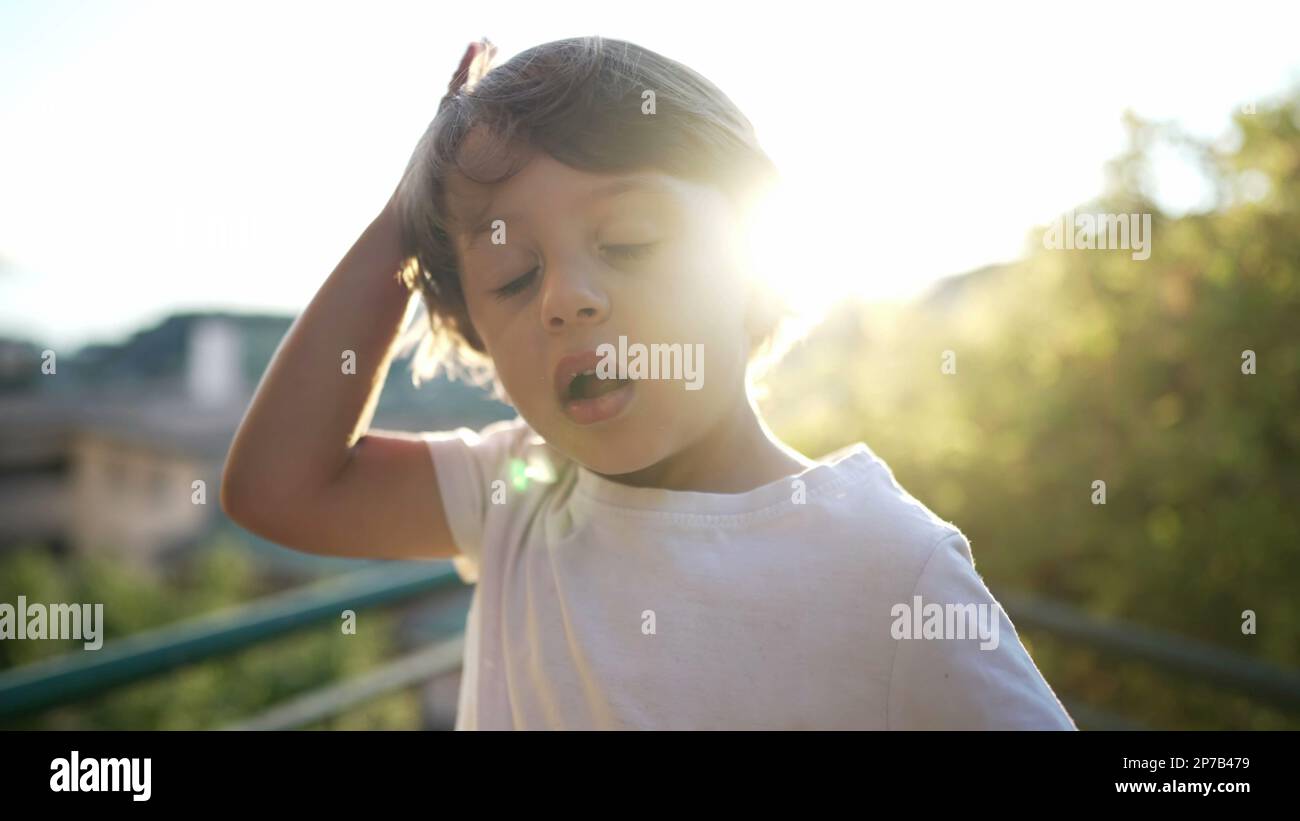 Hand oh head hi-res stock photography and images - Alamy