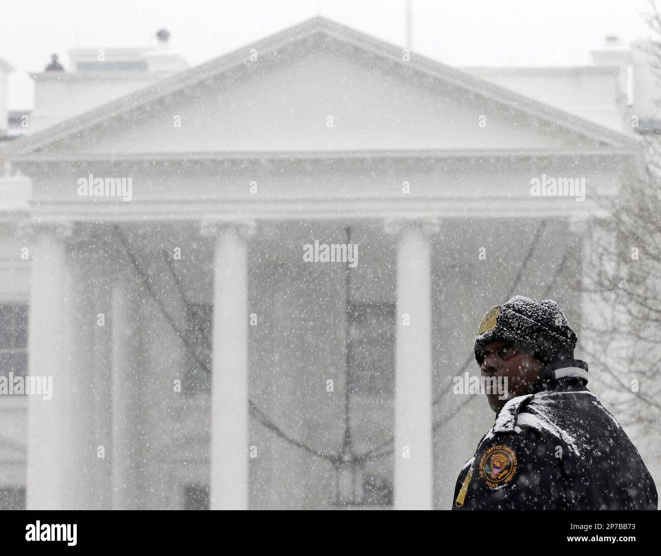 A U.S. Secret Service Uniformed Division officer stands watch on ...