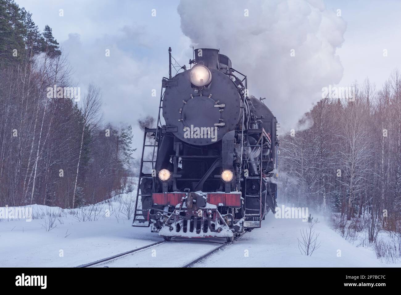 Vintage steam train moves hi-res stock photography and images - Alamy