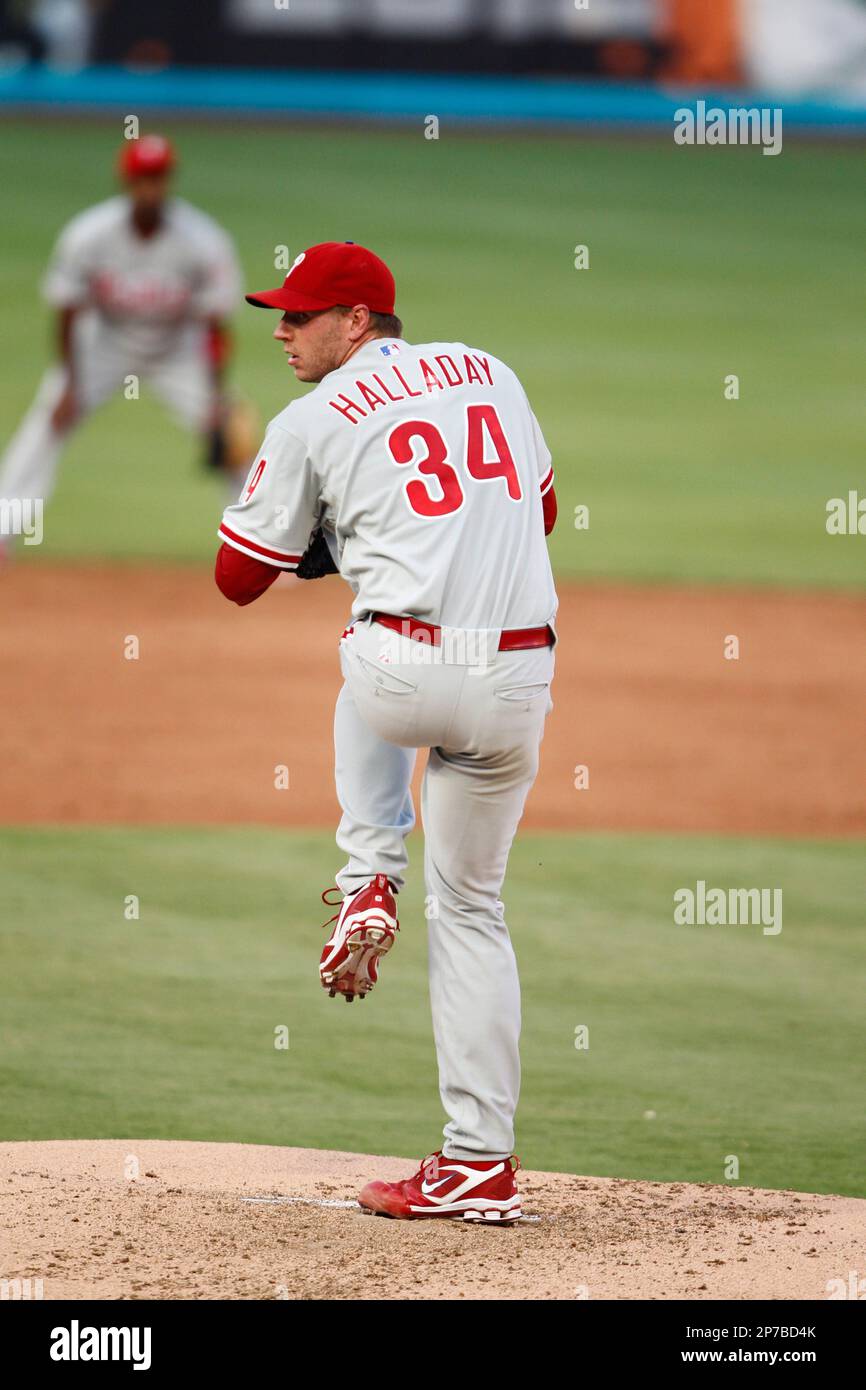 Philadelphia Phillies pitcher Roy Halladay pitches against the Florida ...