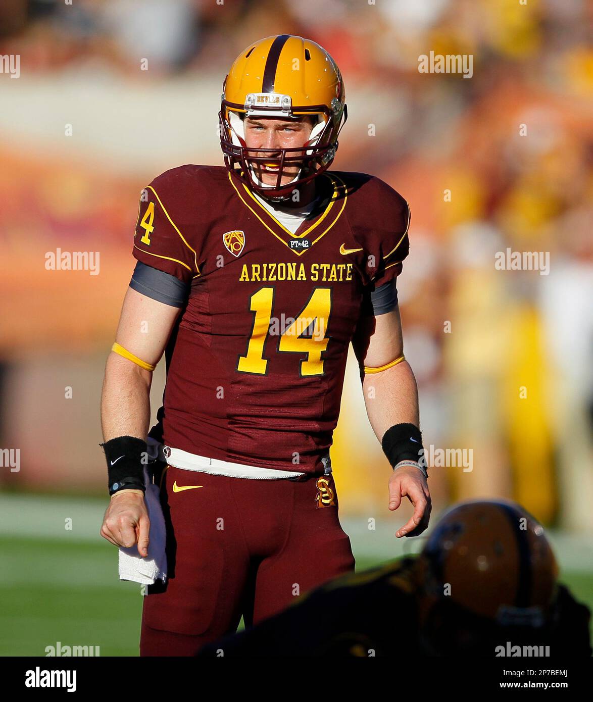 Arizona State Sun Devils quarterback Steven Threet in the first quarter ...