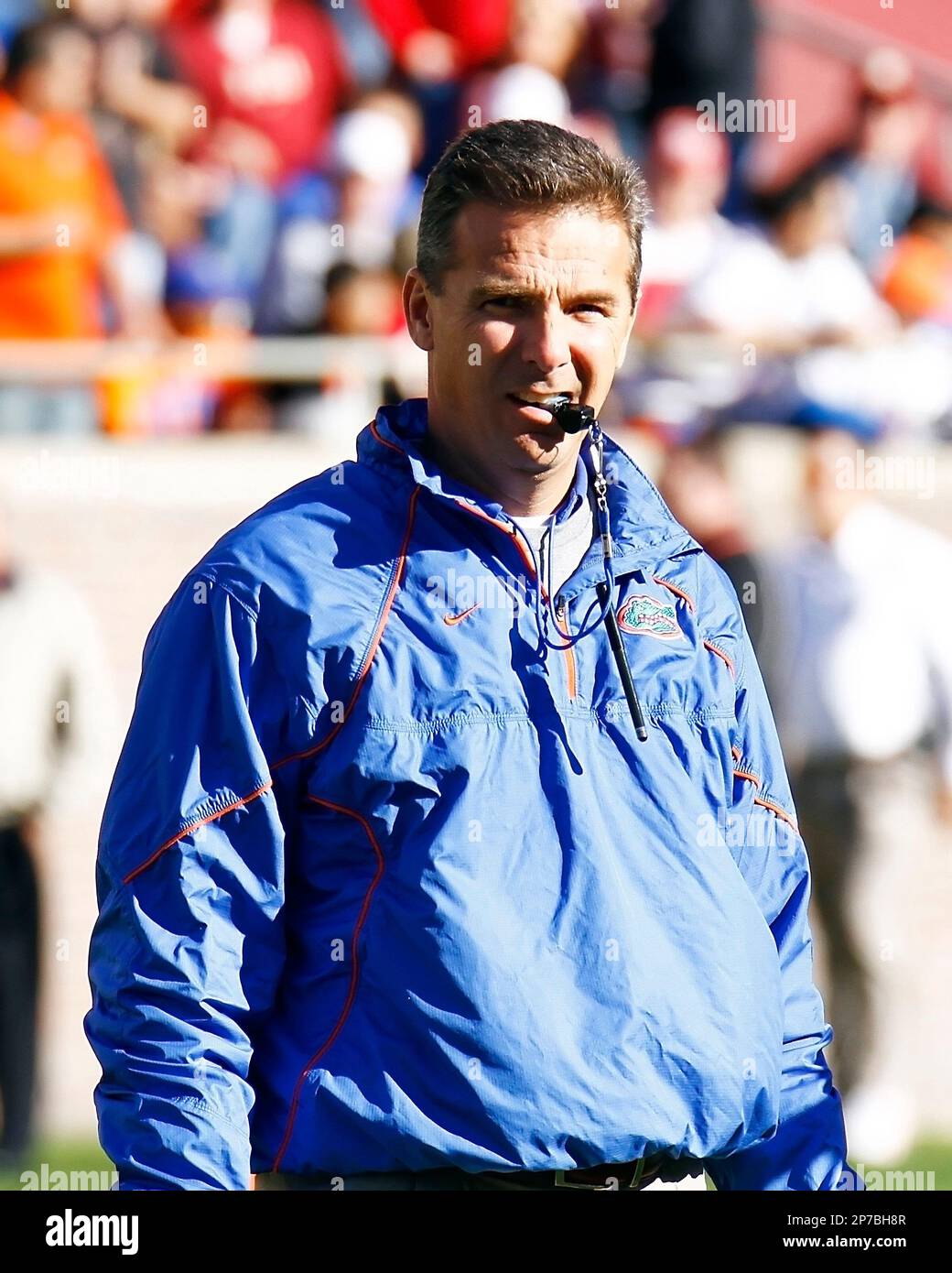 Florida Head Coach Urban Meyer during his team warm-ups before playing ...