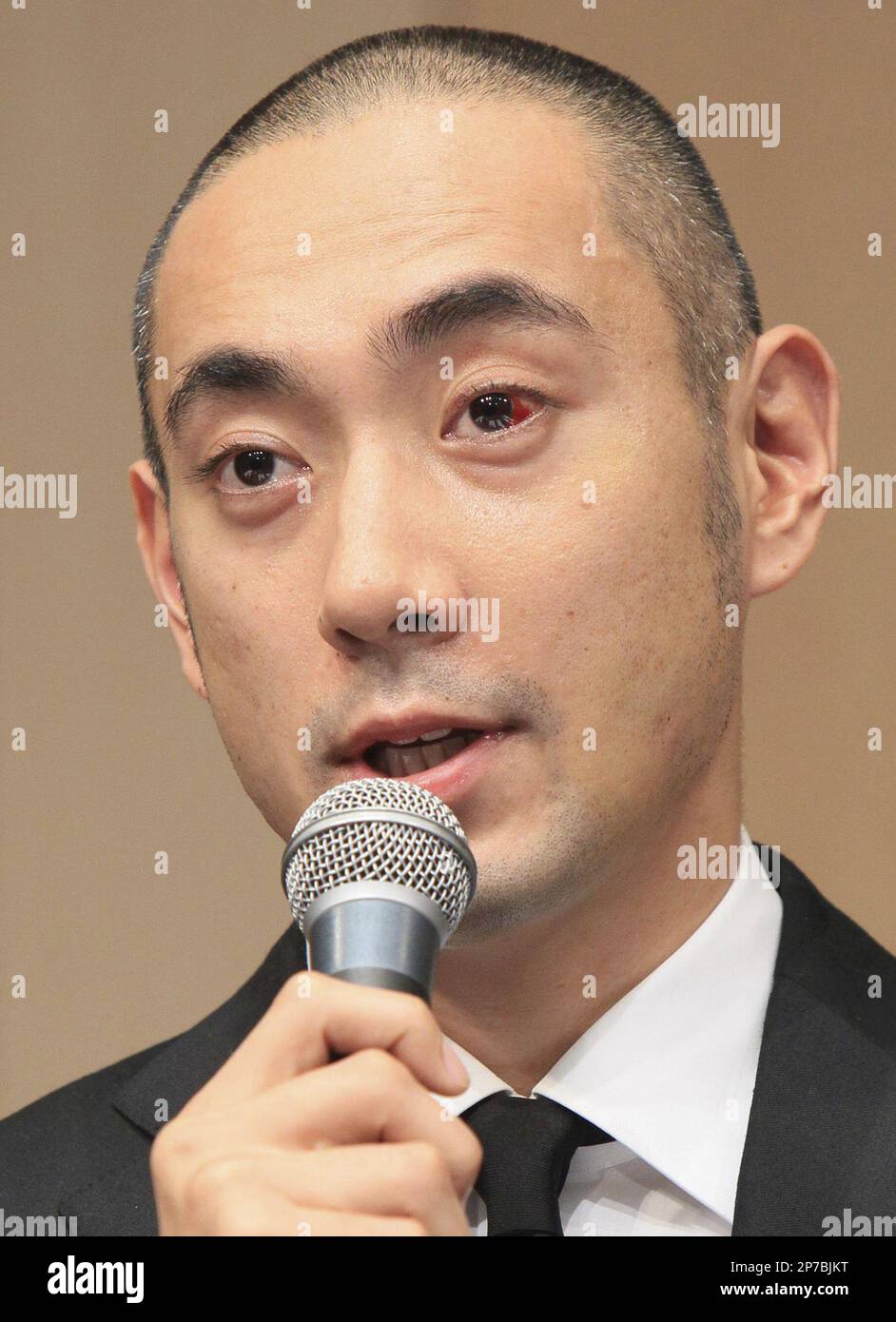 Kabuki actor Ebizo Ichikawa speaks during a press conference at a hotel in Shinagawa, Tokyo, Dec ...