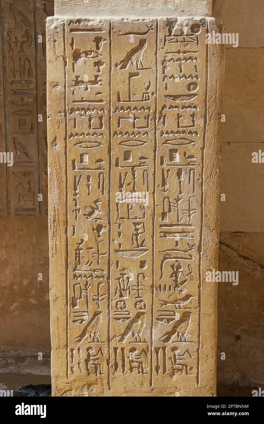 Egypt, Saqqara, tomb of Horemheb, statue room, hieroglyphic text on ...