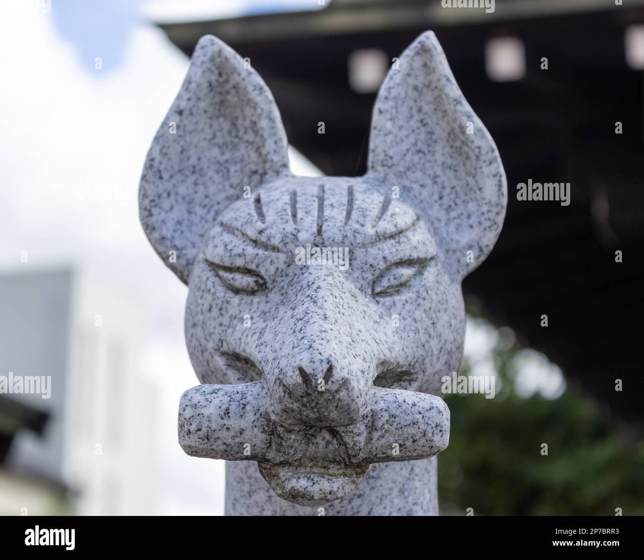 Nomachiinari shinto shrine in Kanazawa, Japan. Its distinctive red ...