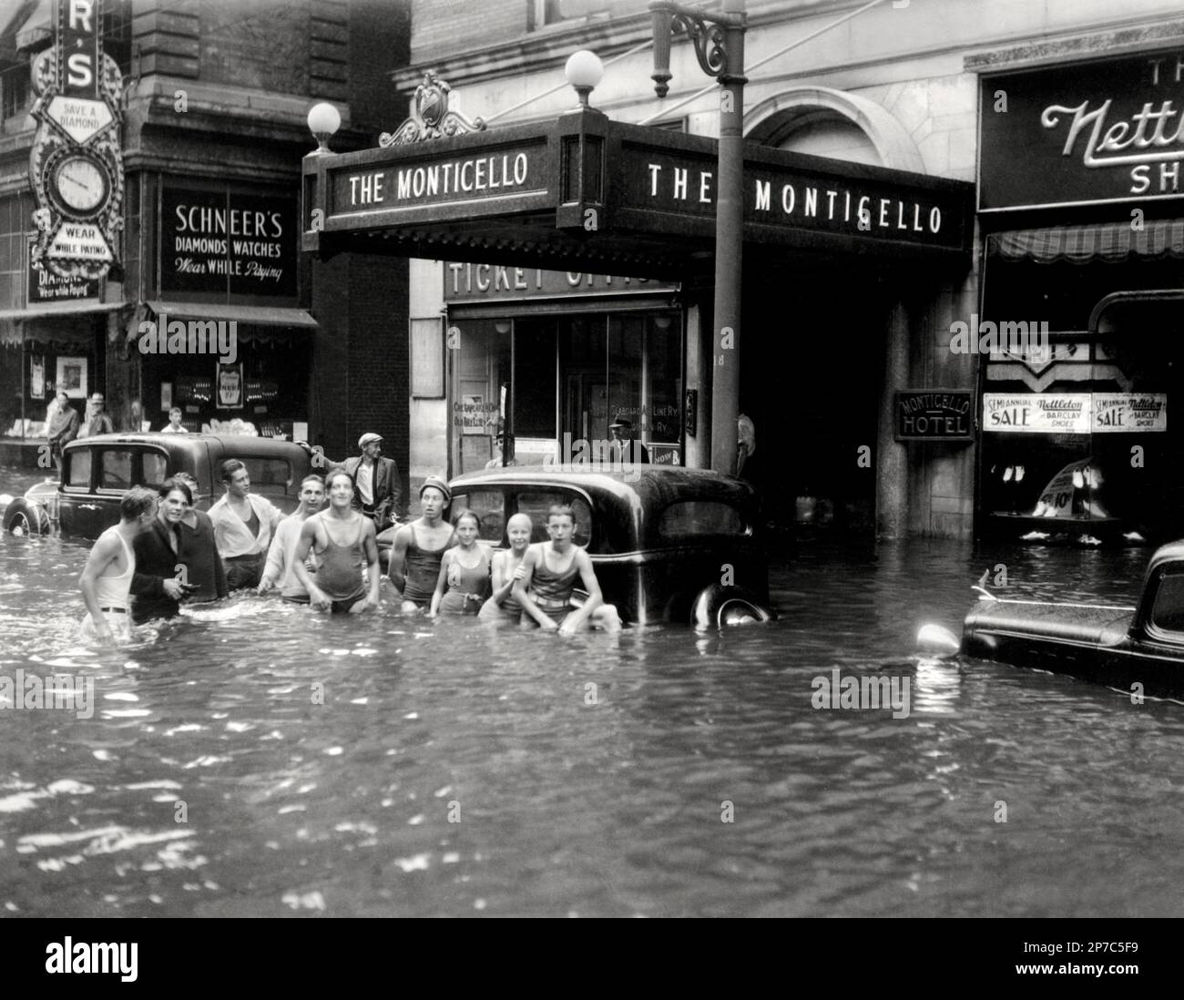 The Chesapeake-Potomac Hurricane tide waters in front of the Monticello ...