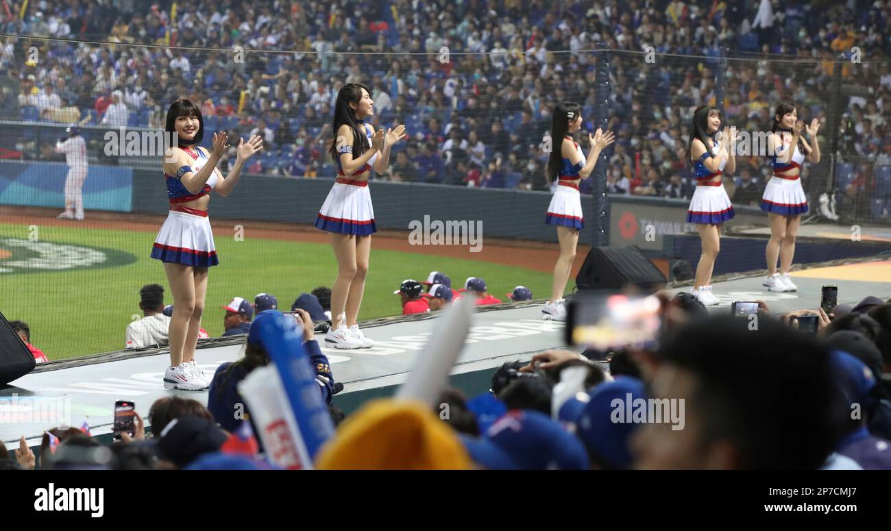 Chinese Taipei cheerleaders "Classic Girls" perform to root for their ...