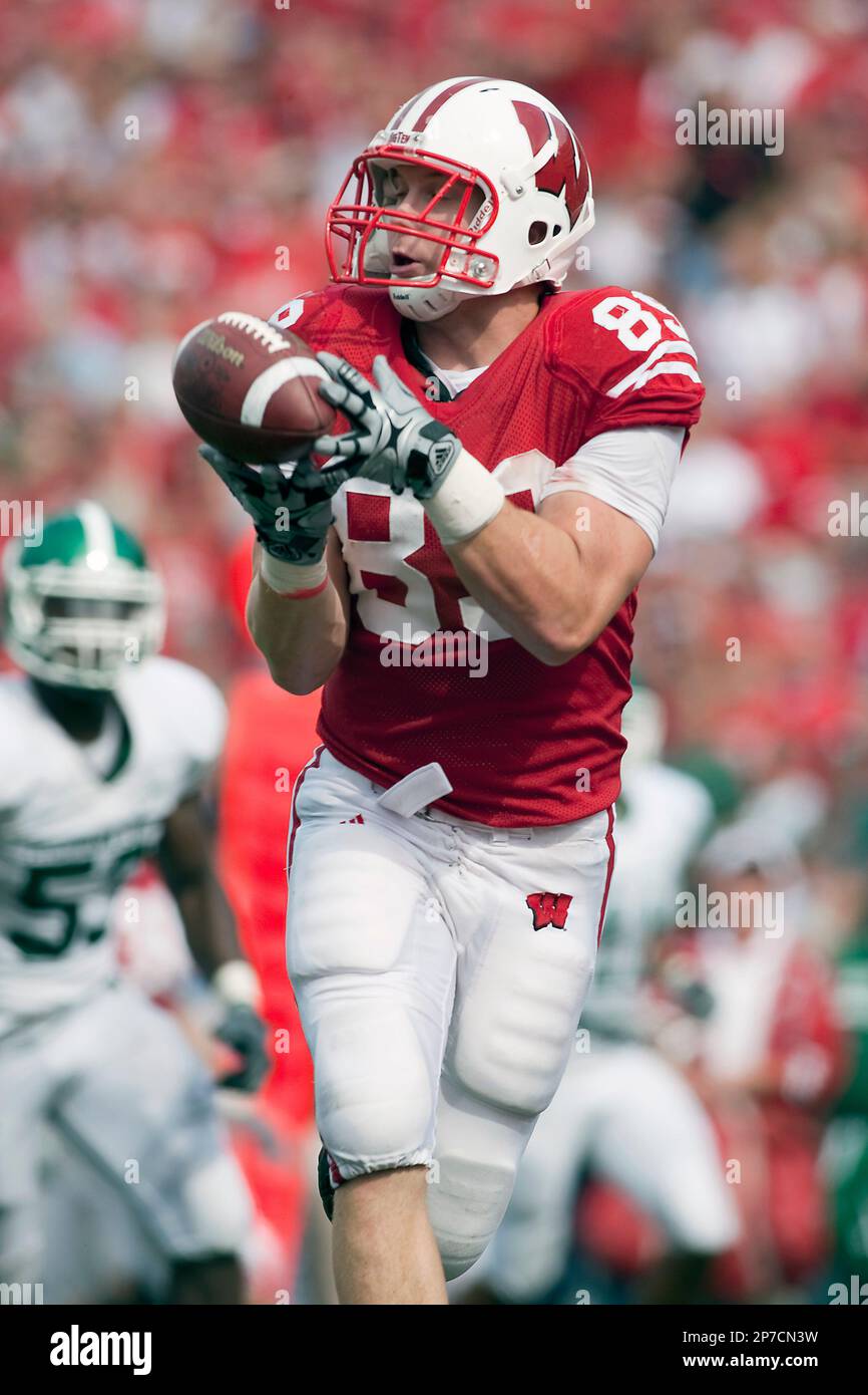September 26, 2009: Wisconsin Badgers tight end Garrett Graham (89 ...