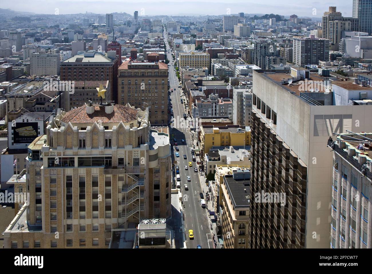 Town view with high rises hi-res stock photography and images - Alamy