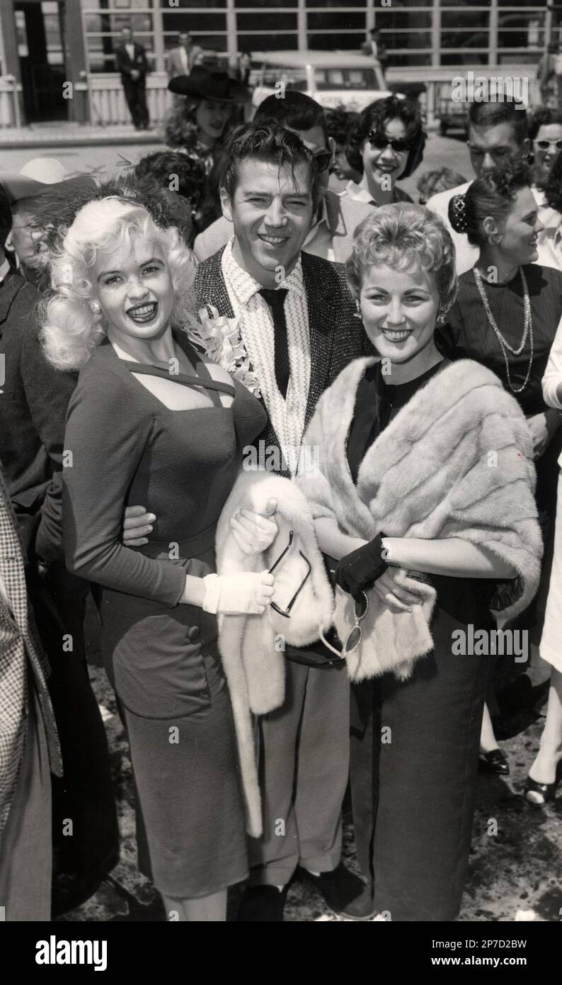 Jayne Mansfield Mickey Hargitay Grapes Jayne Mansfield Wikipedia