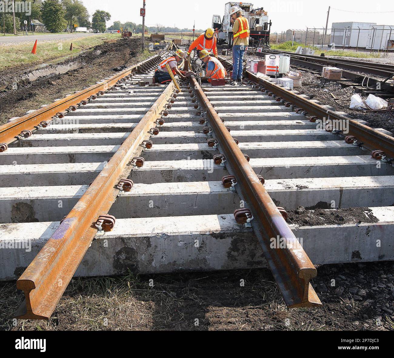 In this photo taken Tuesday, Sept. 21, 2010, crews from the Union ...