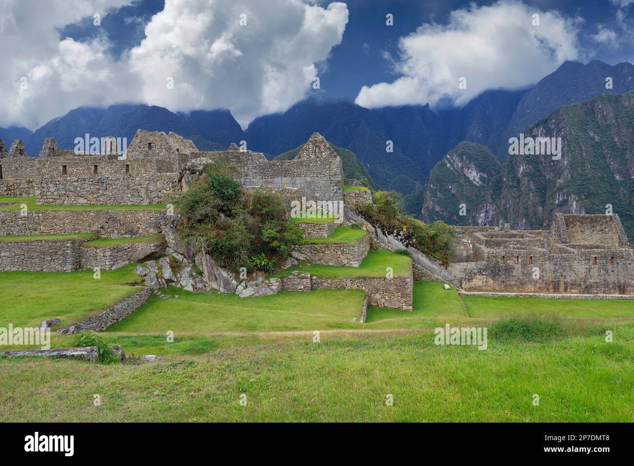 Machu Picchu, Ruined city of the Incas, Andes Cordilleria, Urubamba ...