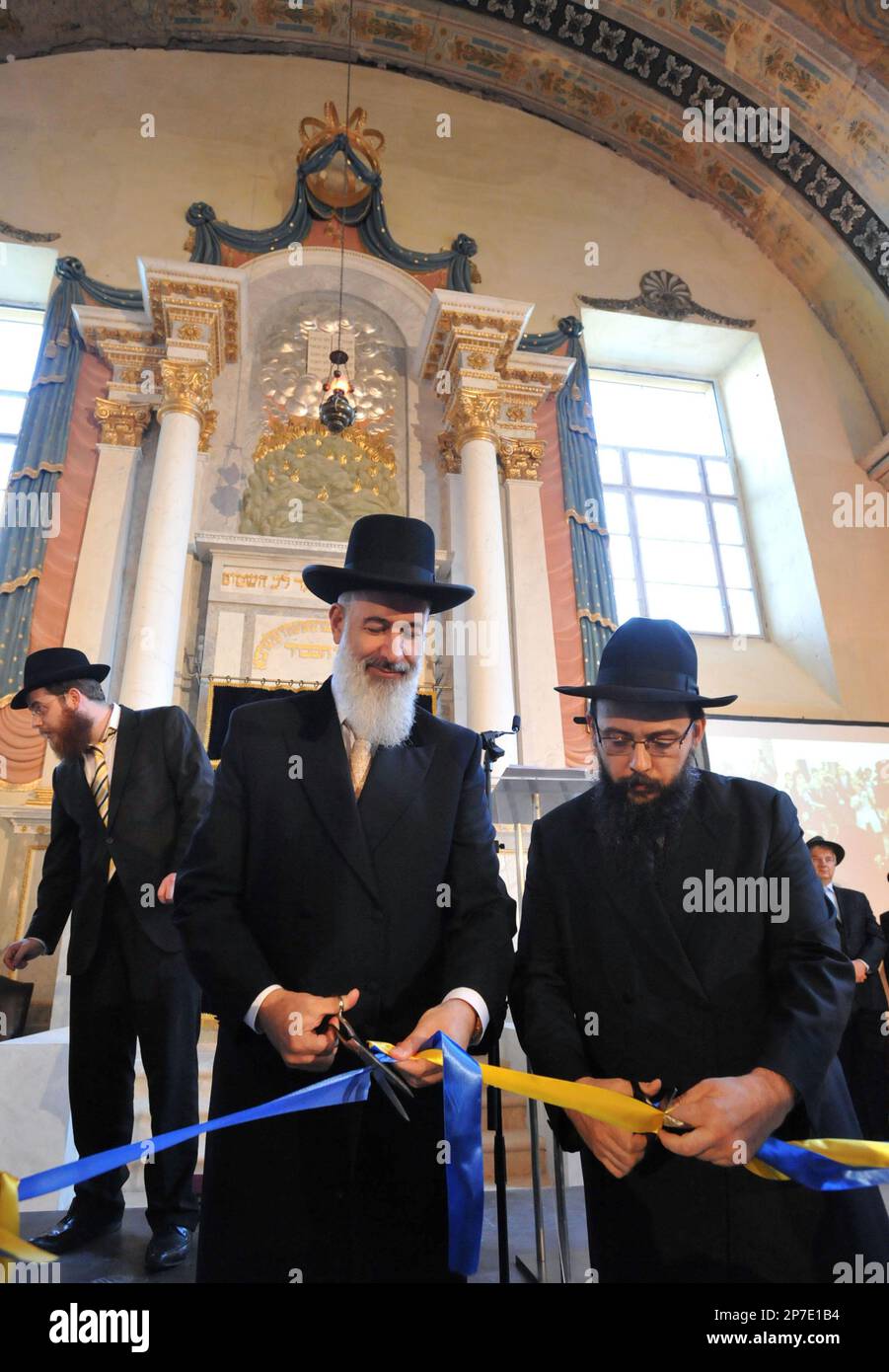 Israel’s Ashkenazi Chief Rabbi Yonah Metzger, left, and leader of the ...