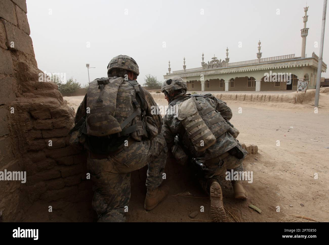 U.S. Army Sgt. Derek Slade, right, of Albuquerque, N.M, and Pfc. Dalton ...