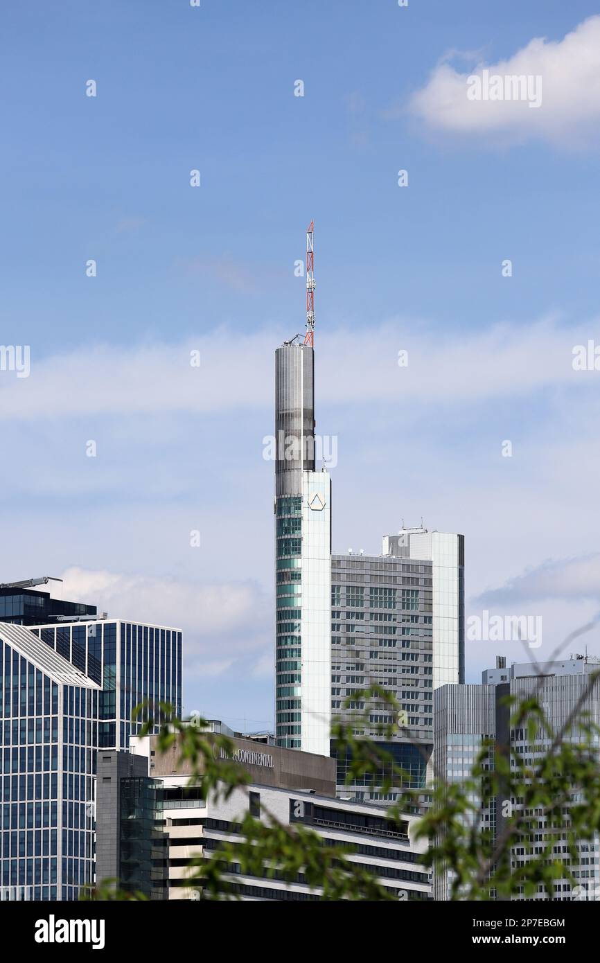 life in a modern city Stock Photo - Alamy