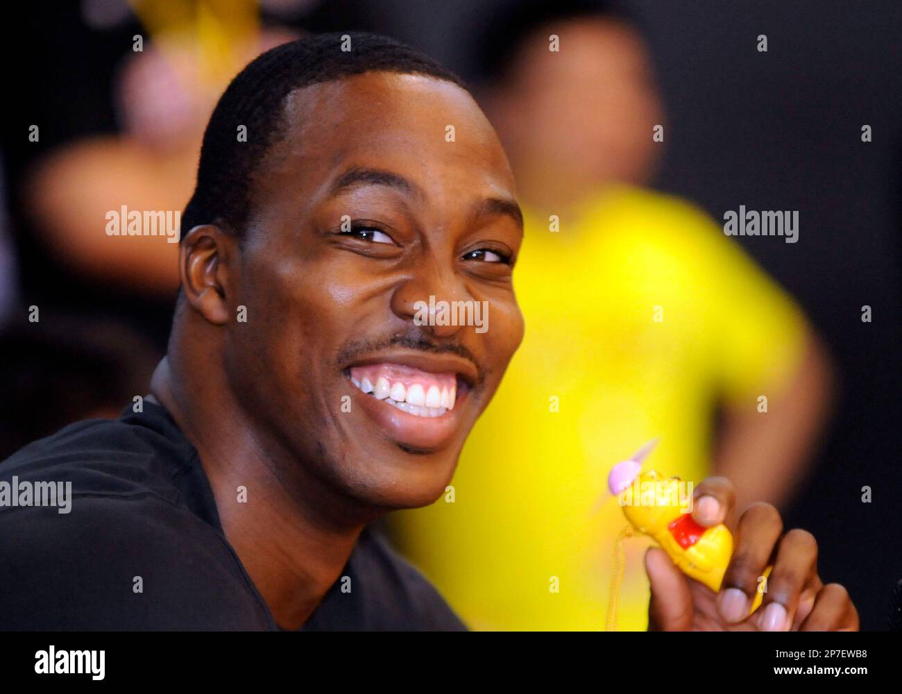 U.S. NBA star Dwight Howard of Orlando Magic meets Chinese basketball ...