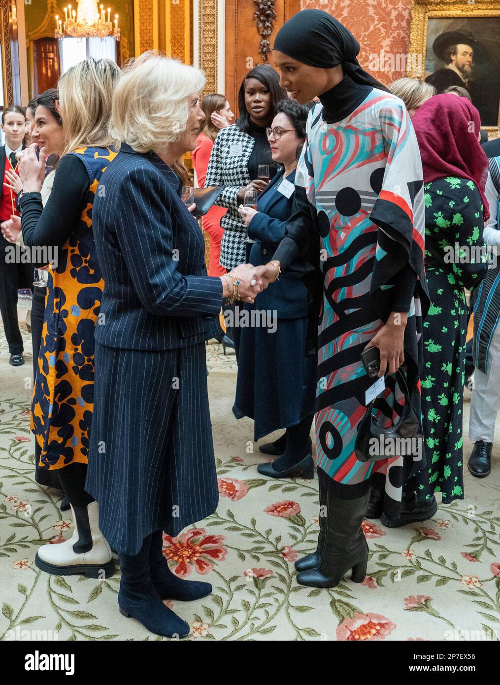 Camilla parker bowles wparota hi-res stock photography and images - Alamy