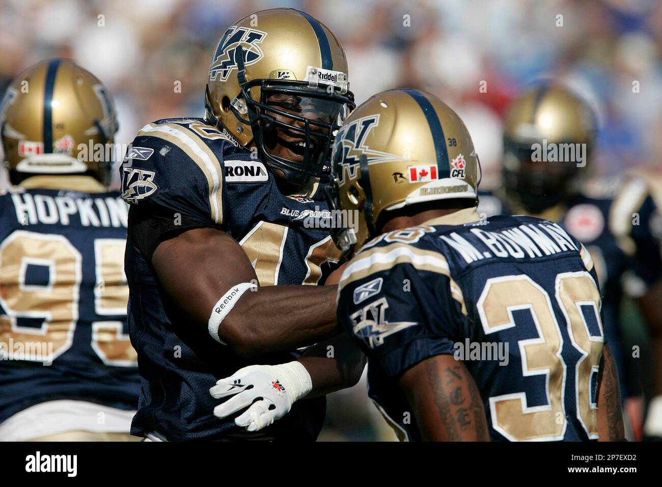 Winnipeg Blue Bombers' Odell Willis (40) and Marcellus Bowman (38 ...