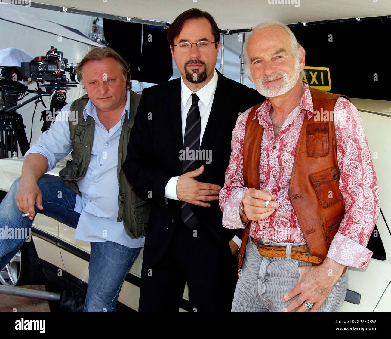 Die Schauspieler Axel Prahl als Kommissar Thiel, von links, Jan-Josef ...