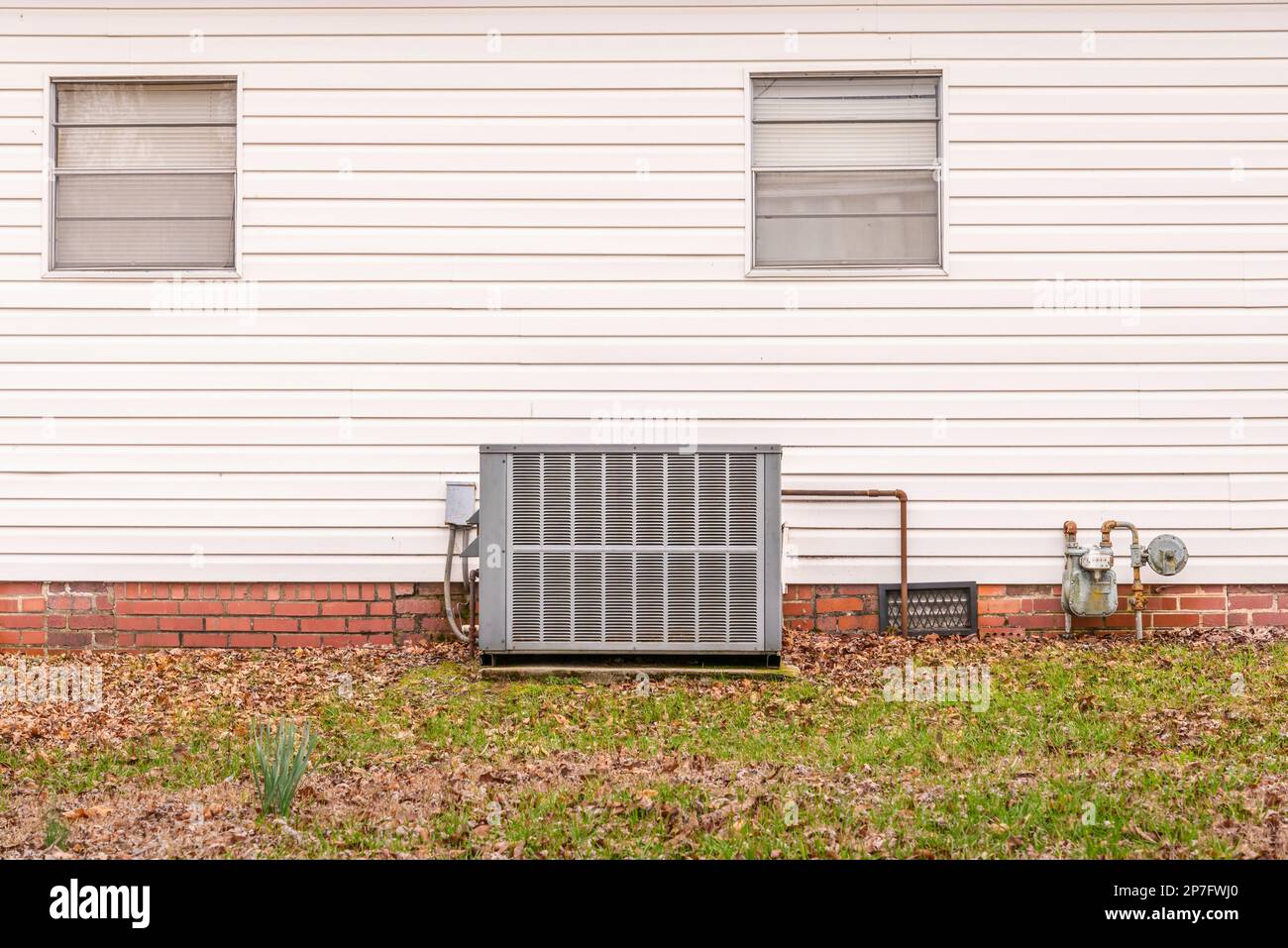 Air conditioning unit house hi-res stock photography and images - Alamy