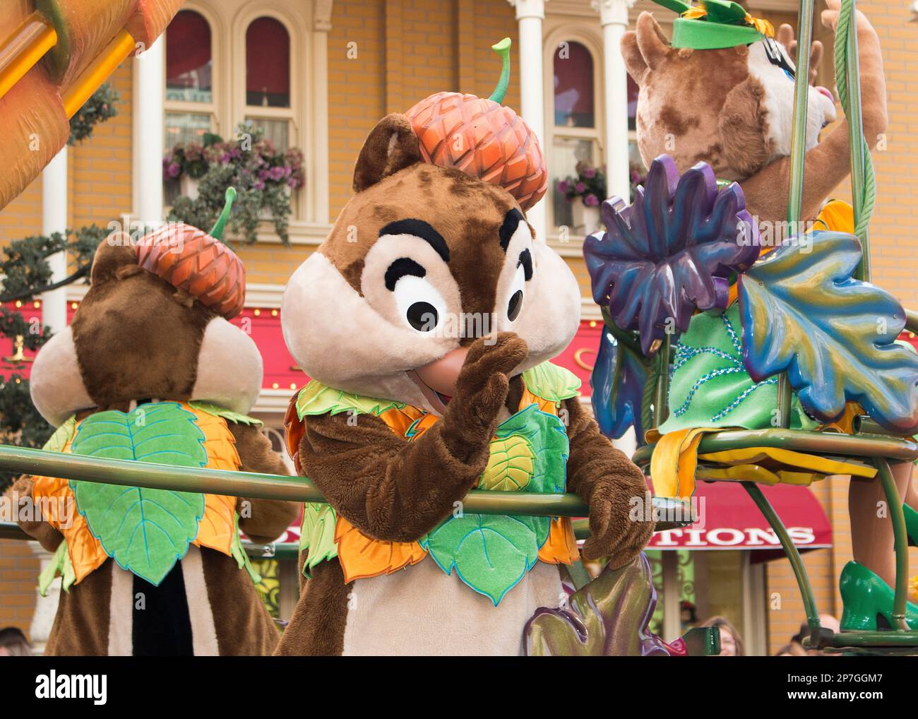 Disneyland Paris, characters on parade Stock Photo - Alamy