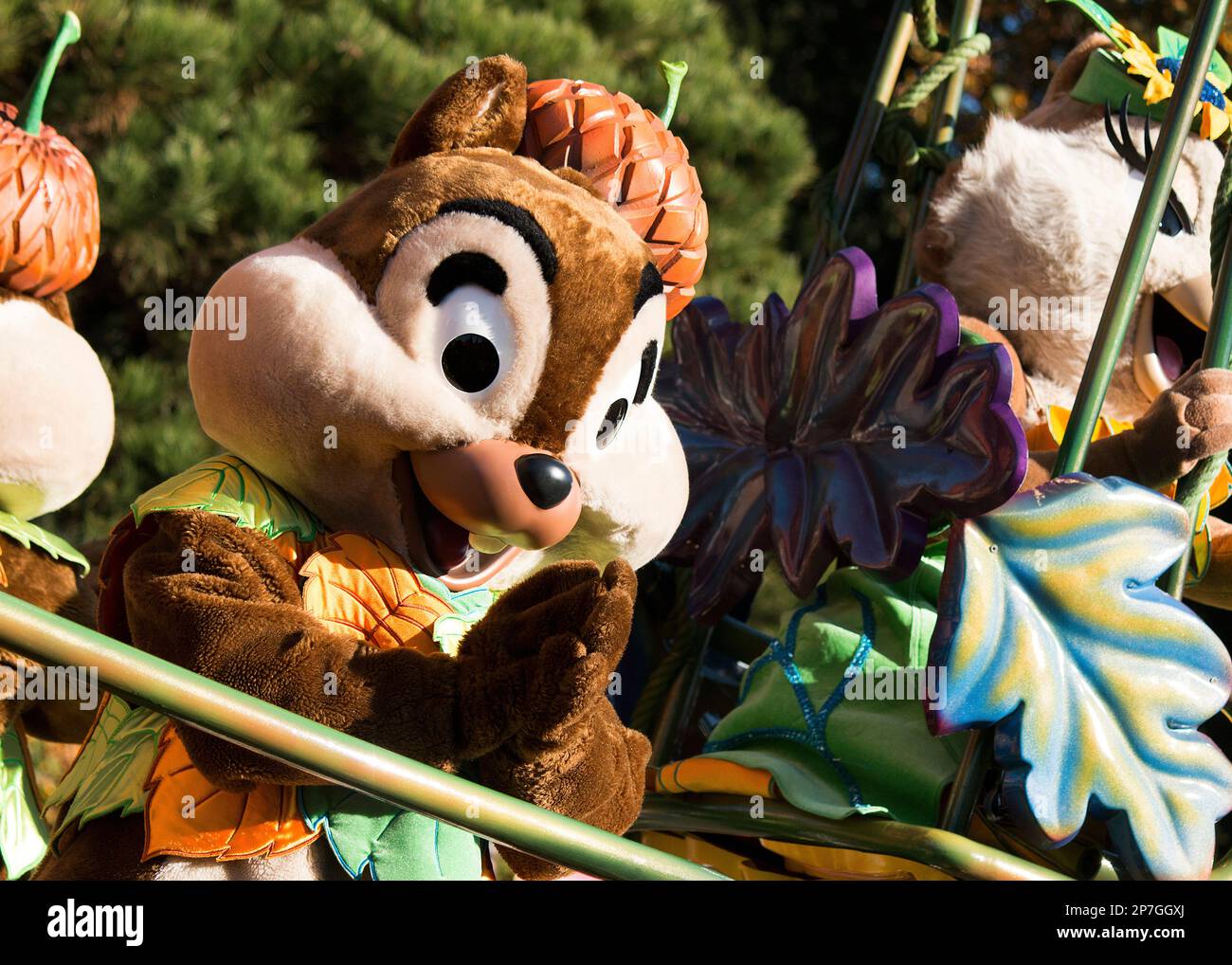 Disneyland Paris, characters on parade Stock Photo - Alamy