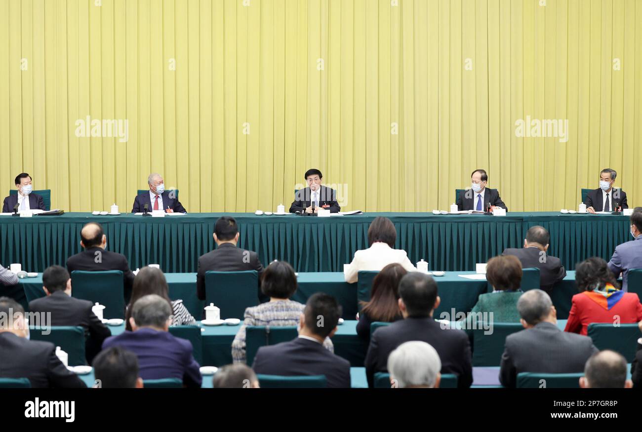 Administrative discussions hi-res stock photography and images - Alamy