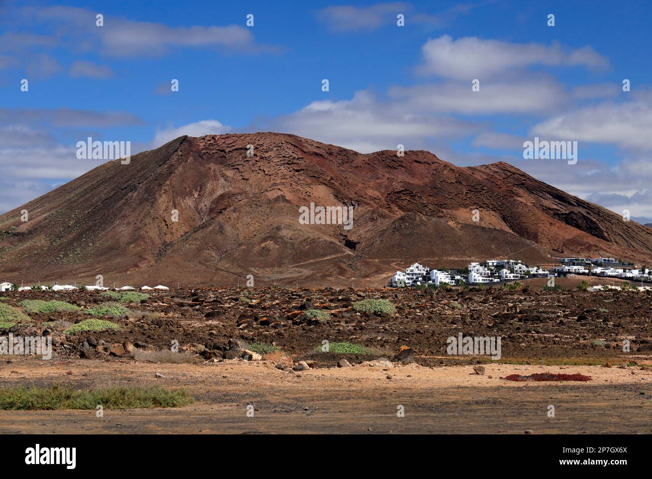 Lanzarote extinct volcano hi-res stock photography and images - Alamy