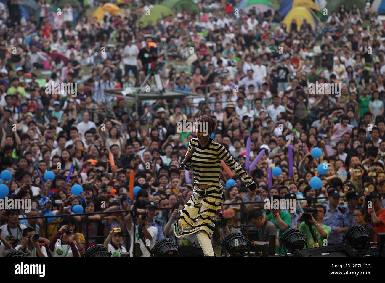 Super Girl Tan Weiwei sings during the three-day Zebra Music Festival ...