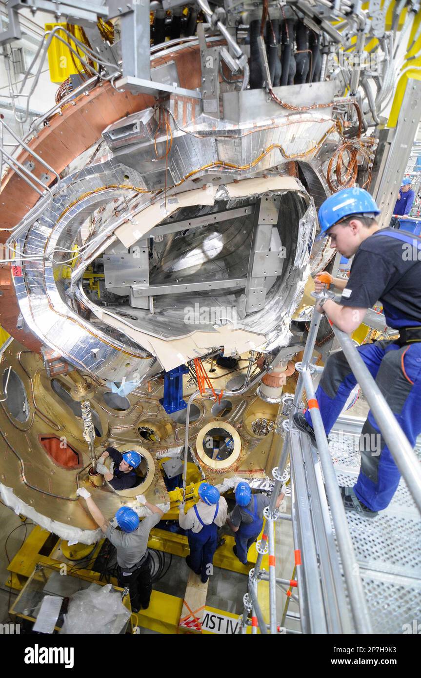 Im Greifswalder Max-Planck-Institut fuer Plasmaphysik wird am Mittwoch ...