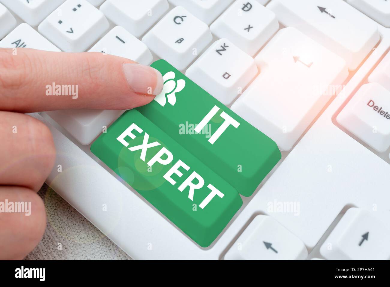 Inspiration showing sign It Expert. Business showcase person with a ...