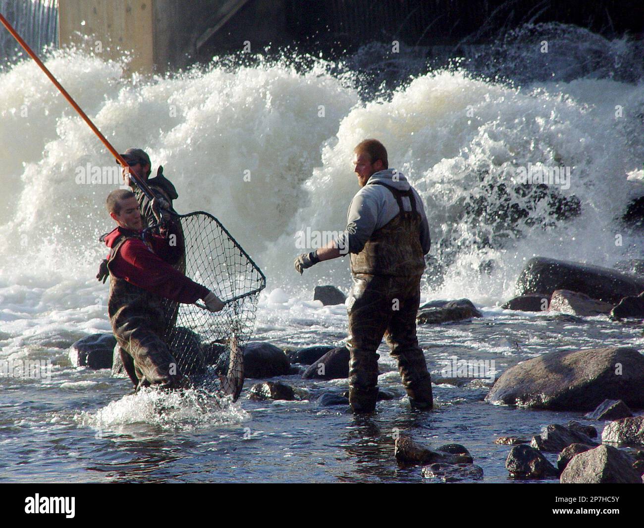 Wisconsin Department of Natural Resources staff and students from UW ...