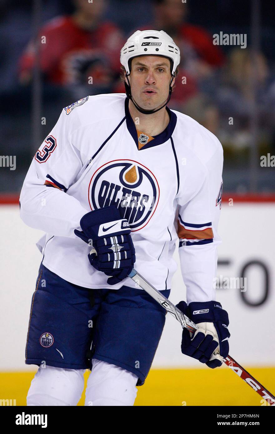 NHL player profile photo on Edmonton Oilers' Jason Strudwick during a ...