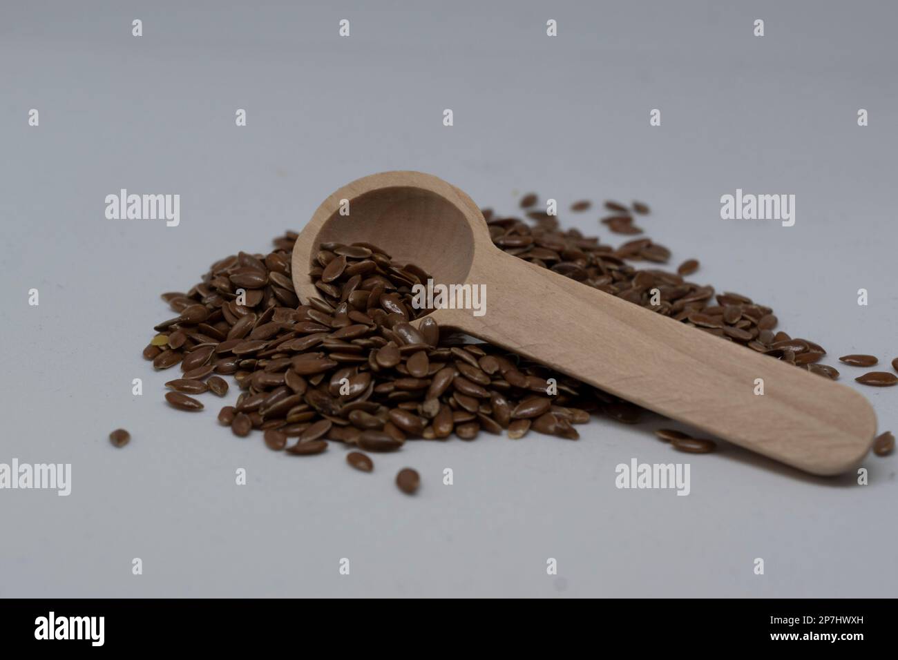 Crushed linseed hi-res stock photography and images - Alamy