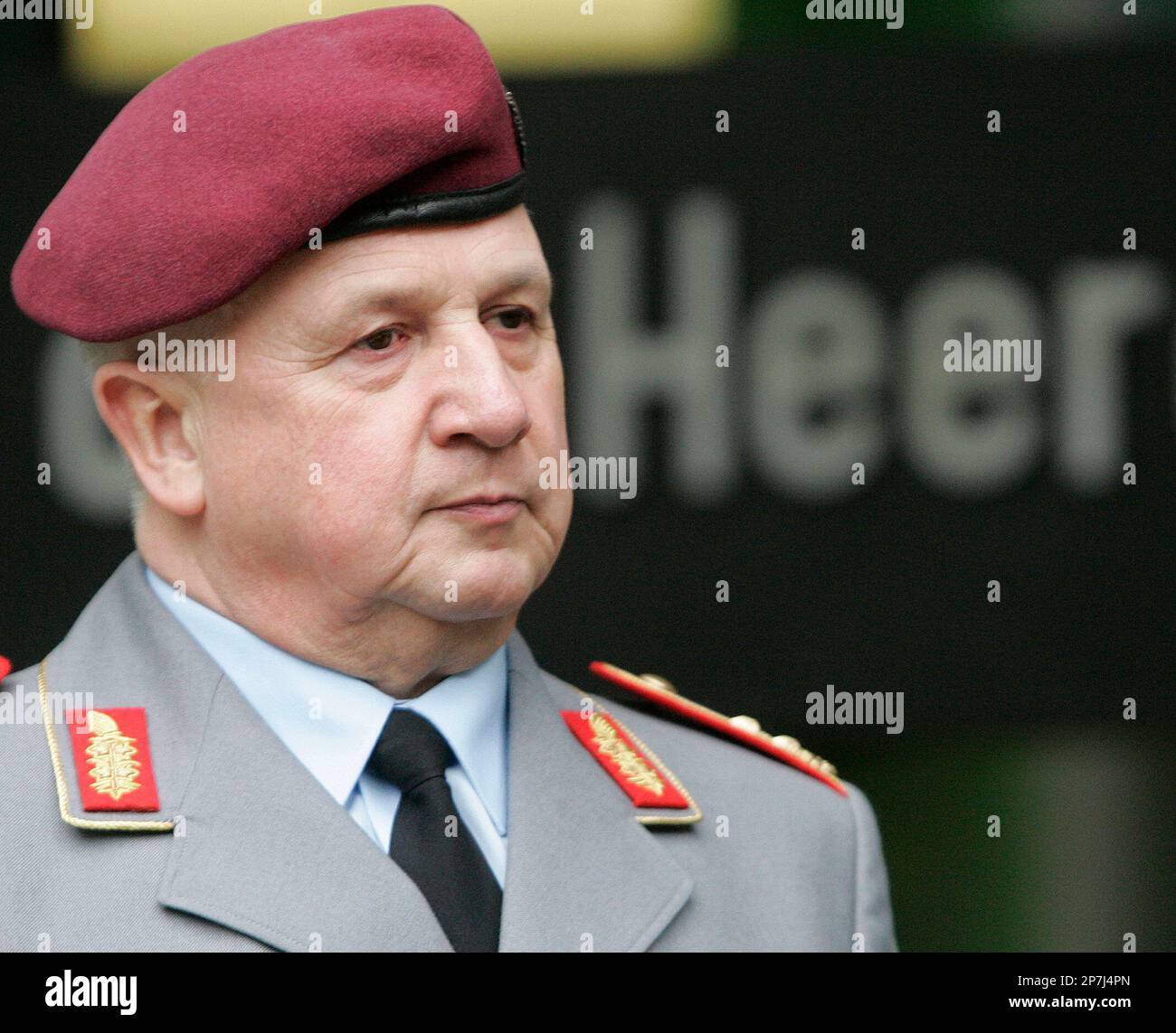 Der neue Heeresinspekteur Generalmajor Werner Freers verfolgt am ...