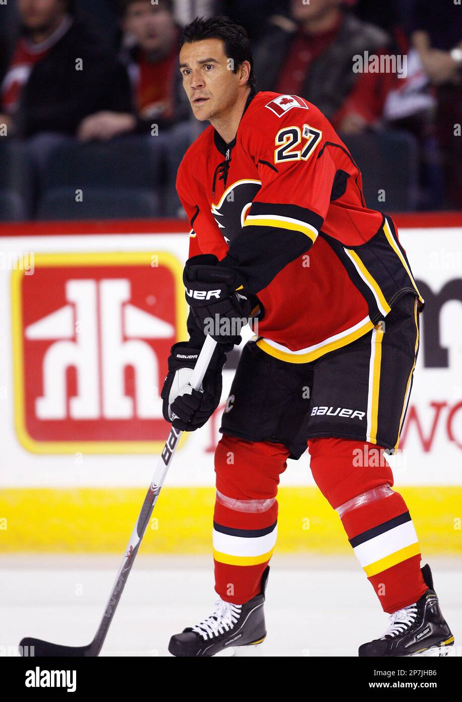 NHL player profile photo on Calgary Flames' Steve Staios during a ...