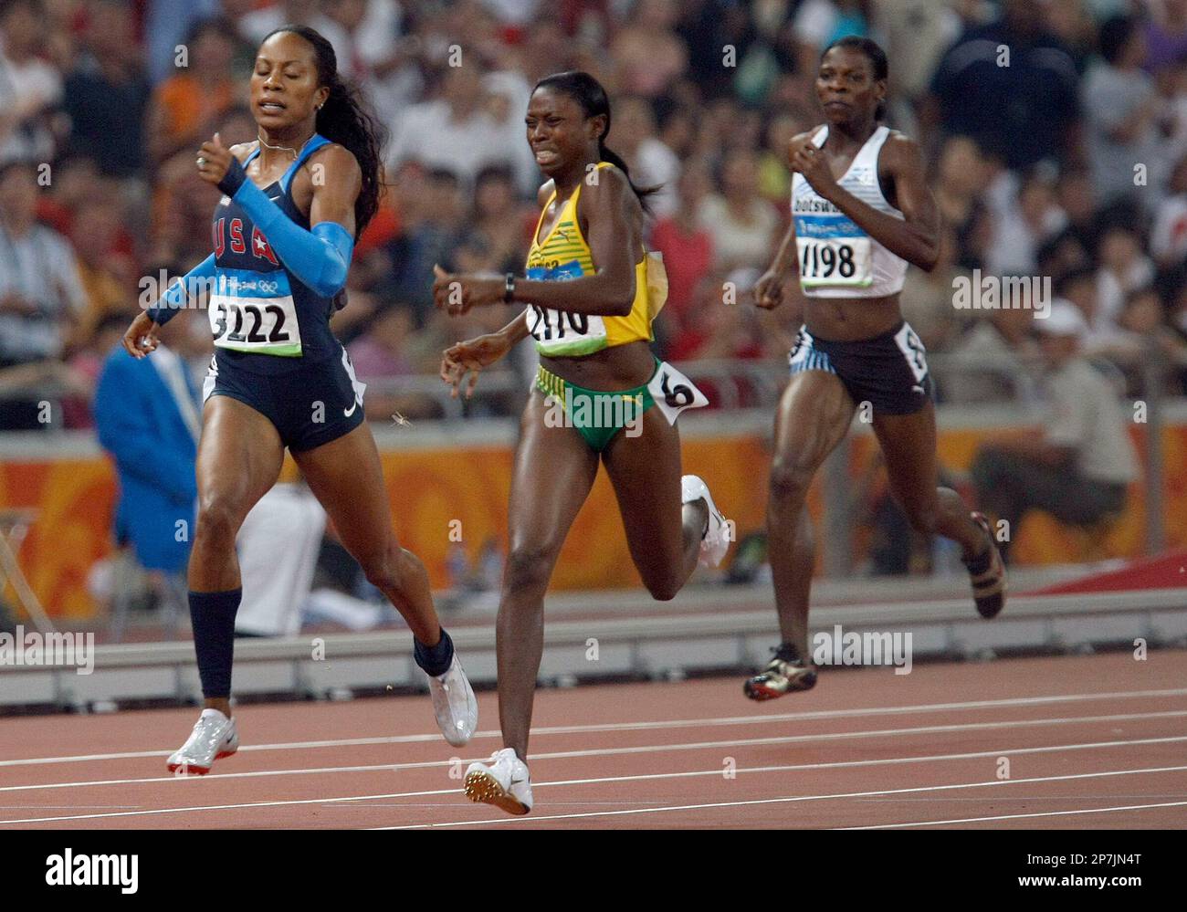USA'a Sanya Richards took the bronze medal while Jamaica's Sherika Williams took the silver in ...