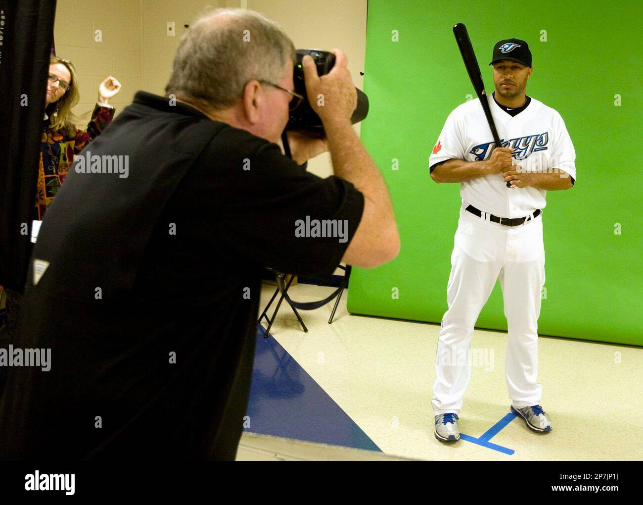 Toronto Blue Jays' Vernon Wells poses for a photographer during the ...