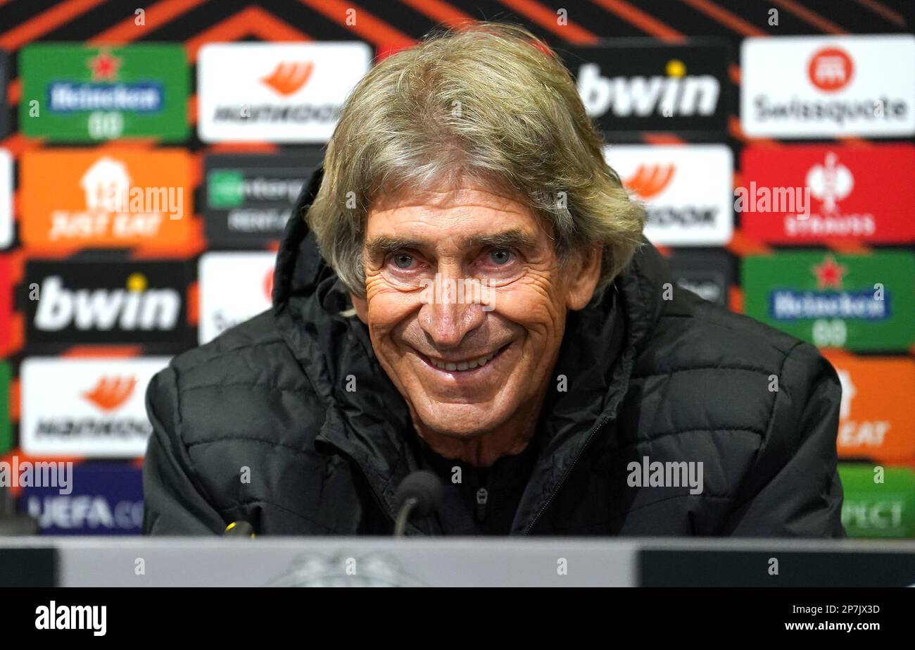 Real Betis manager Manuel Pellegrini during a press conference at Old ...