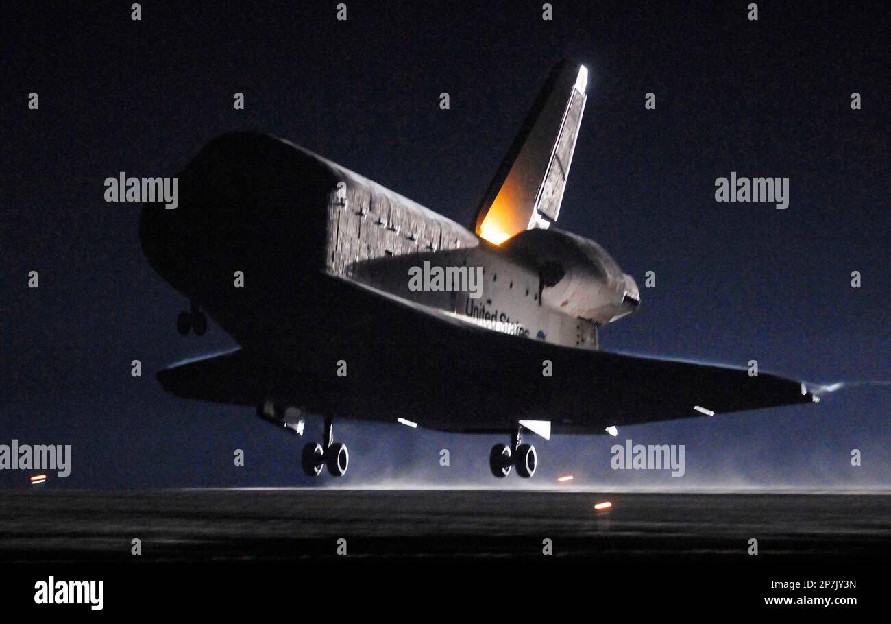 Space shuttle Endeavour returns to the Kennedy Space Center in Cape ...