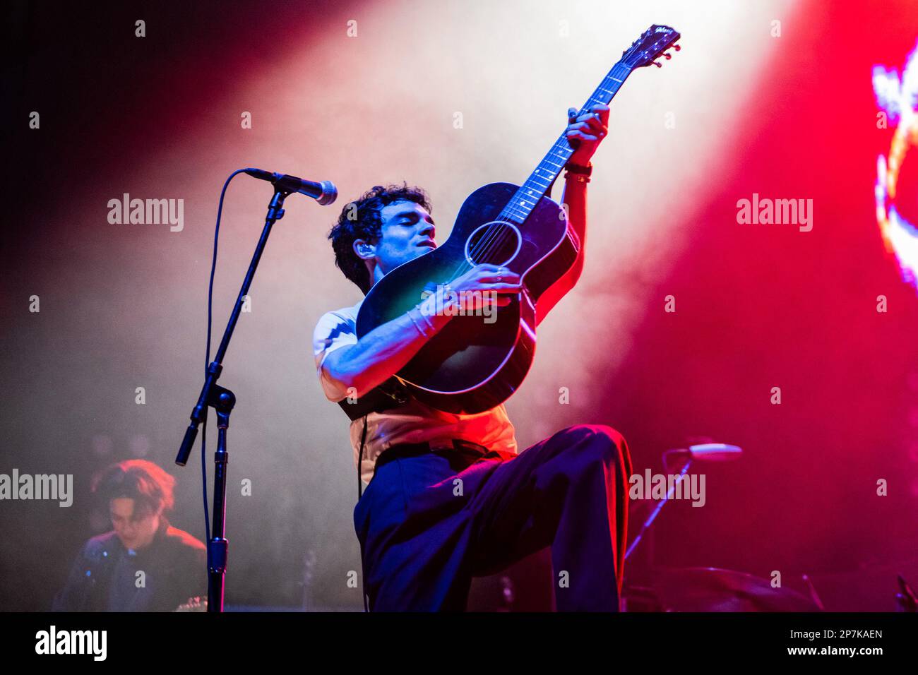 SAN FRANCISCO, CALIFORNIA - MARCH 05: Del Water Gap performs at Bill ...