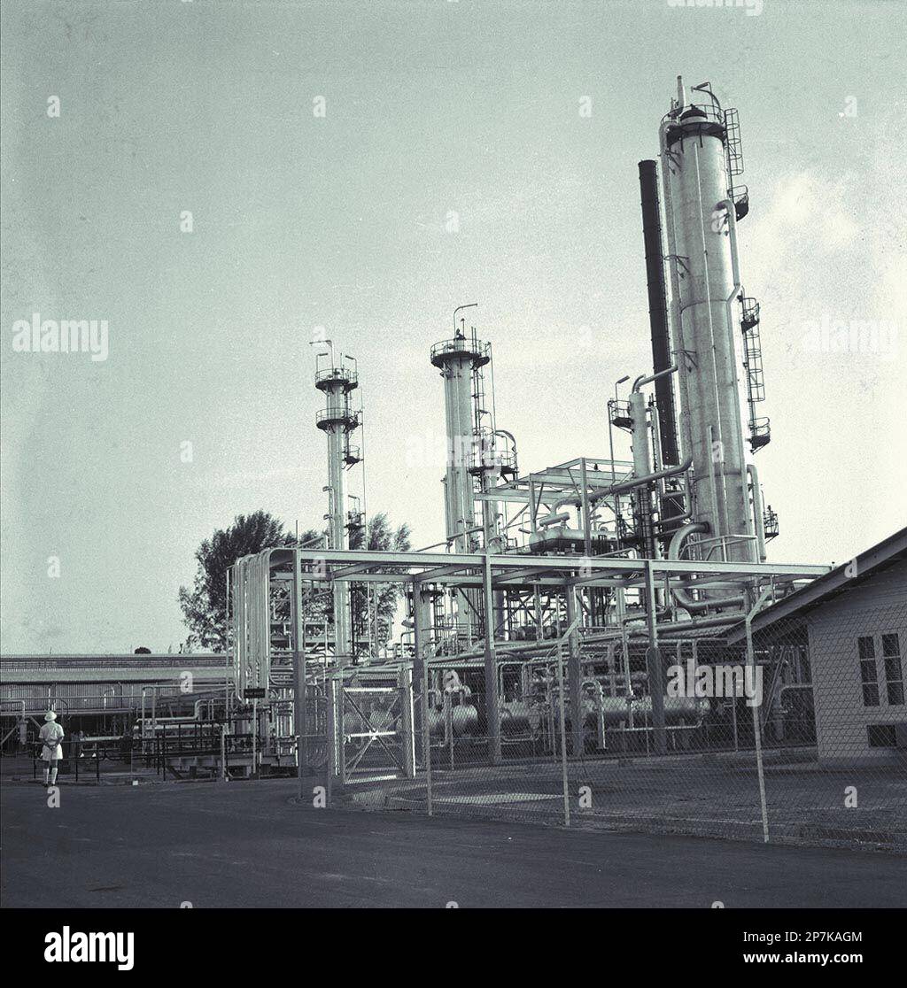 The new Shell refinery at Pulau Bukom - "another significant landmark ...