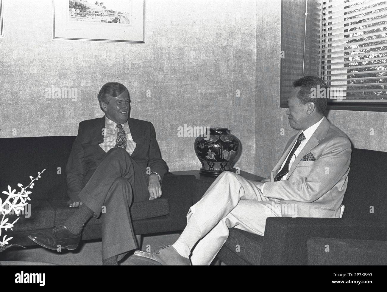 Mr Brian Talboys (left), New Zealand Deputy Prime Minister, meeting ...