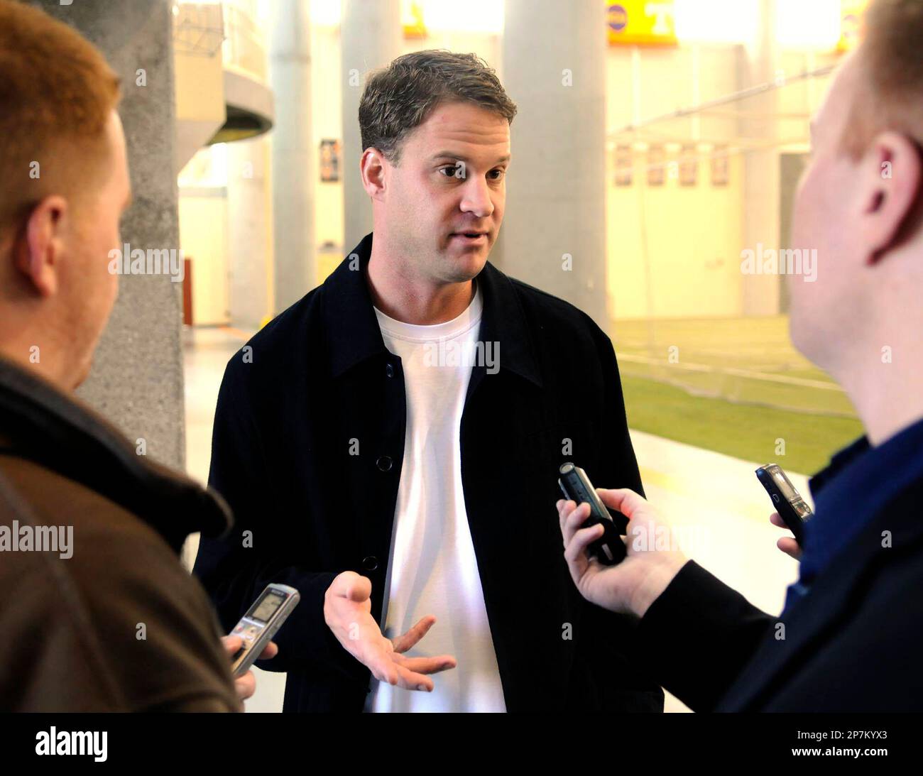 Former University of Tennessee football coach Lane Kiffin talks to ...