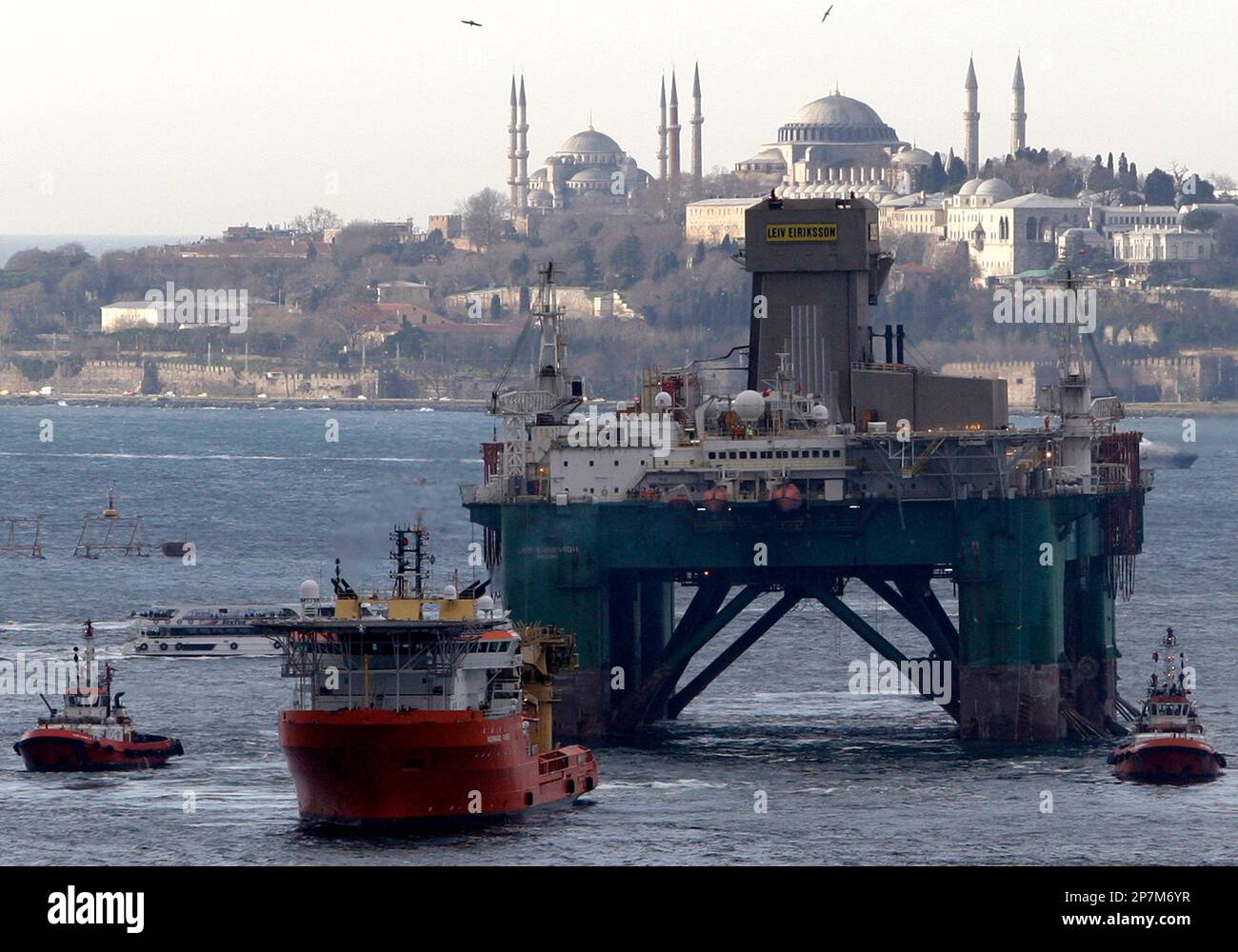 The Leiv Eiriksson, one of the world's largest rigs, makes its way ...