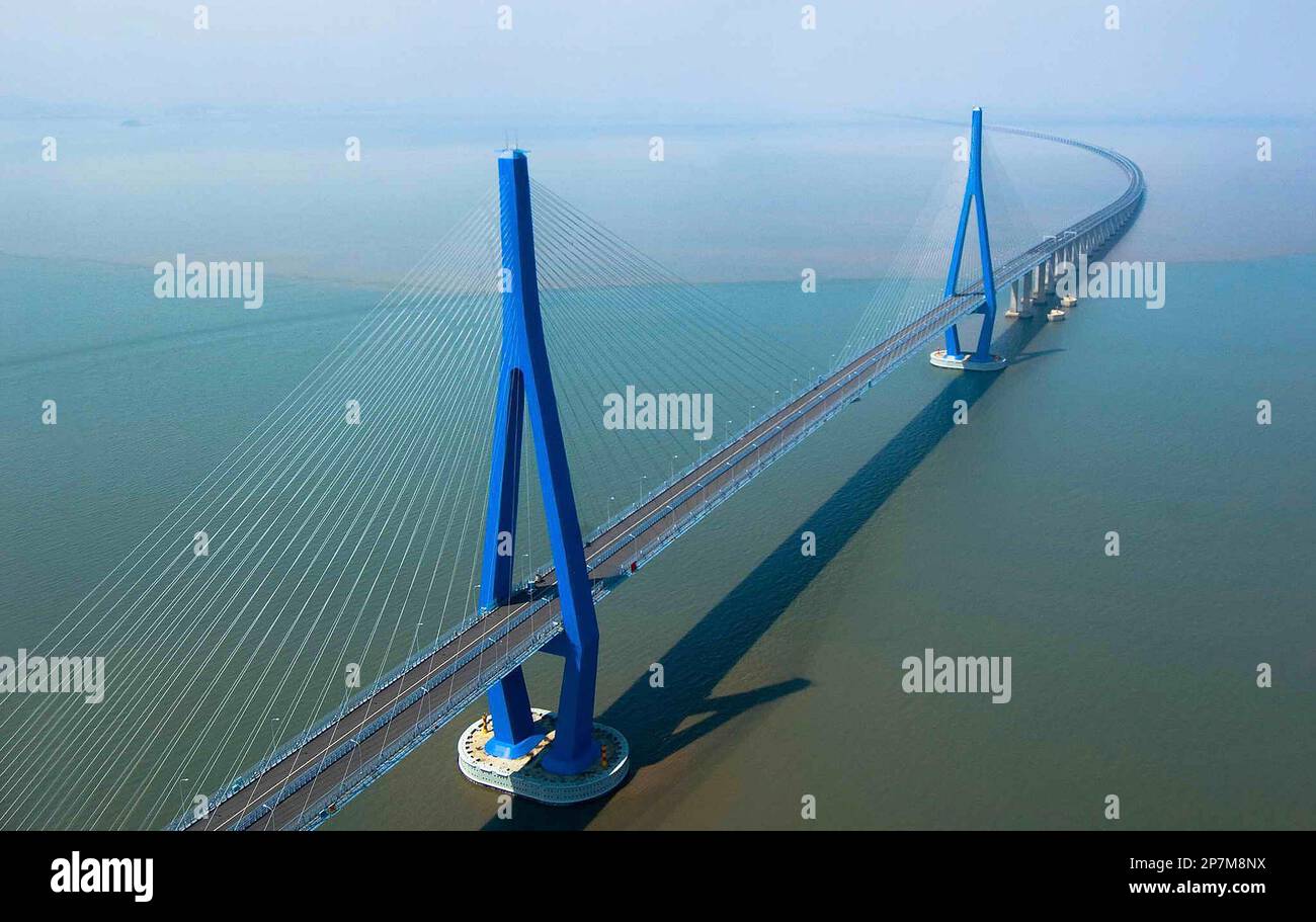 FILE PHOTO taken on Aug. 17, 2009 shows the Jintang Bridge of the ...