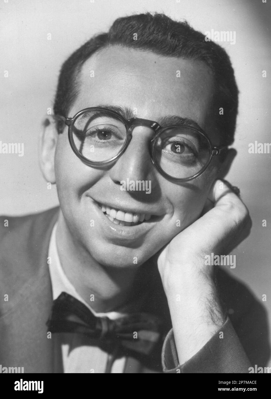 FILE - In a June 1950 file photo, radio actor Arnold Stang in seen ...